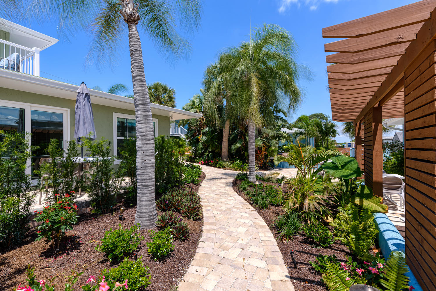 Nokomis Beach Resort & Venice FL Waterfront Marina Photos | Escape ...